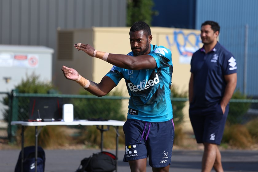 Captain's run in the fresh kit | Storm