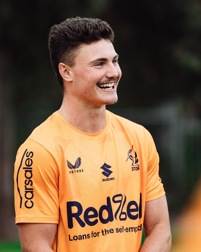 New day, new kit | Storm