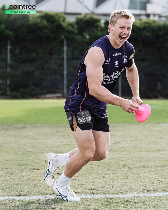 In pictures: All smiles on Gosch's | Storm